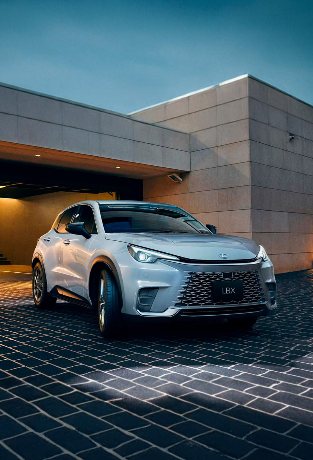 Encuentra vehículos Lexus SUV y Sedanes | Mitsui Automotriz Perú